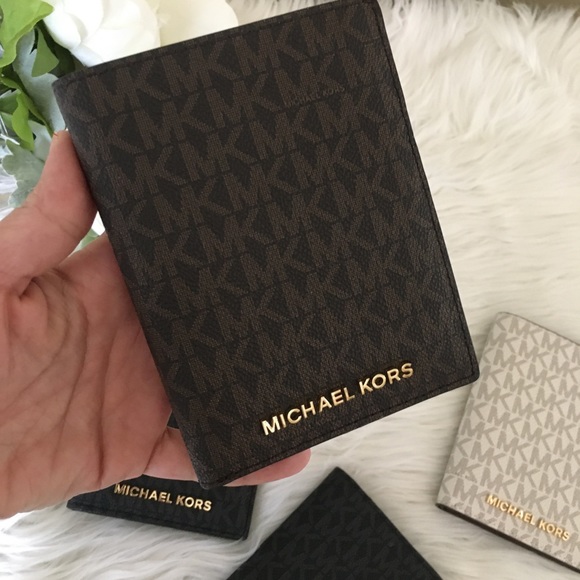 Michael Kors | Bags | New Michael Kors Passport Wallet | Poshmark